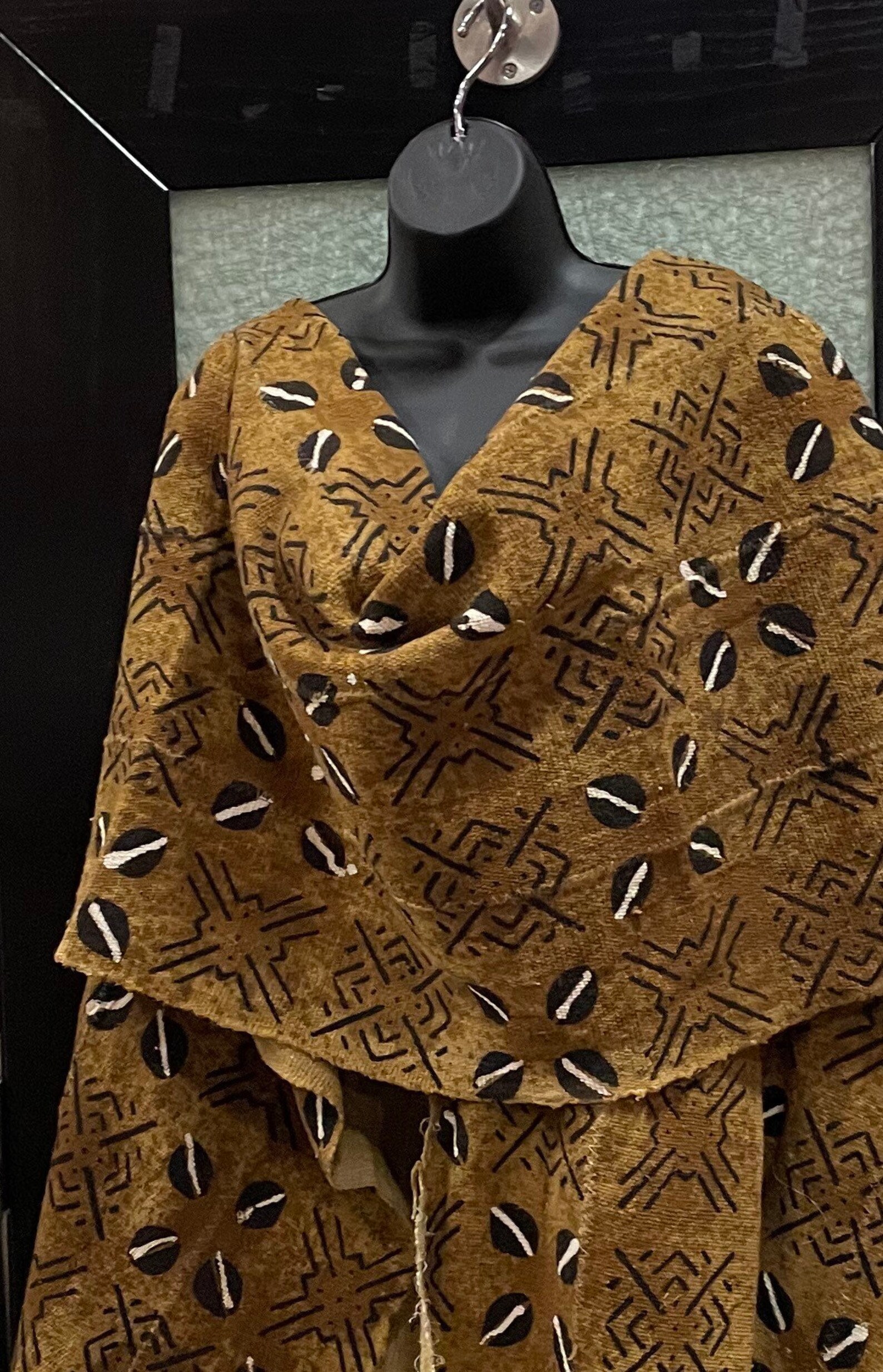 Cowrie Shell Shawl Ethnic Shawl African Shawl Mudcloth - Etsy