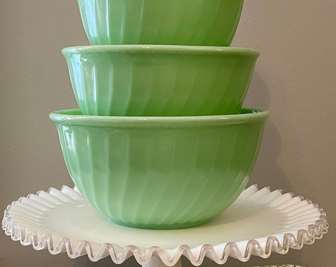 Set of 4 Vintage Fire King Jadeite Swirl Mixing Bowls - Etsy