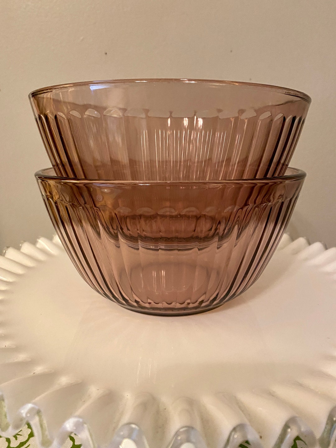1 - Large Pyrex Cranberry Ribbed Bowl - 6 Cups #7402 ** - Etsy