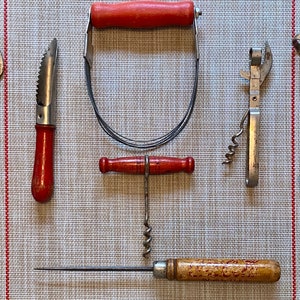 CHOICE - Vintage Kitchen Gadgets: Red Handle Utensils, Farmhouse Decor ...