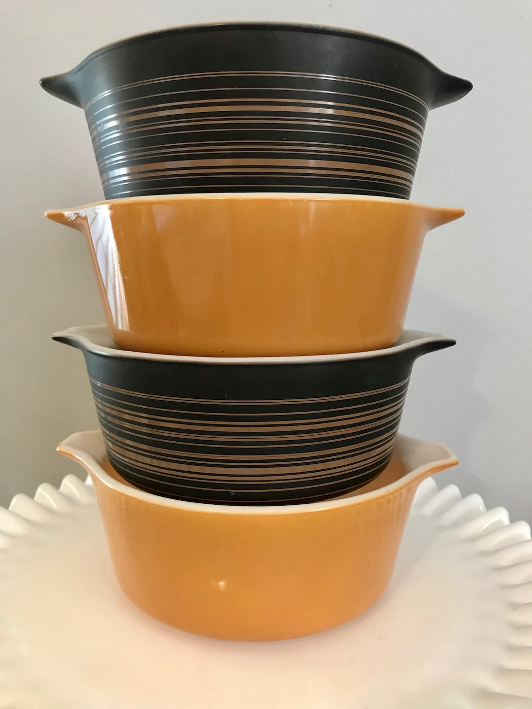 CHOICE - Vintage Pyrex Terra or Old Orchard Round Casserole Dish #472 1 ...