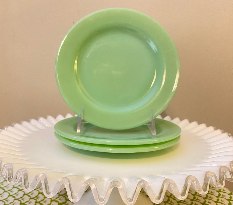Vintage Fire King Jadeite Restaurant Ware Salad/dessert Plates - Etsy