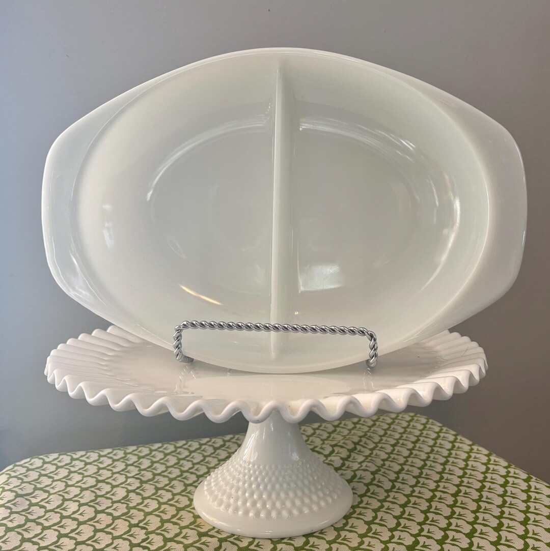 Vintage Pyrex Bake Ware Opal Divided Dish #1063 - Etsy