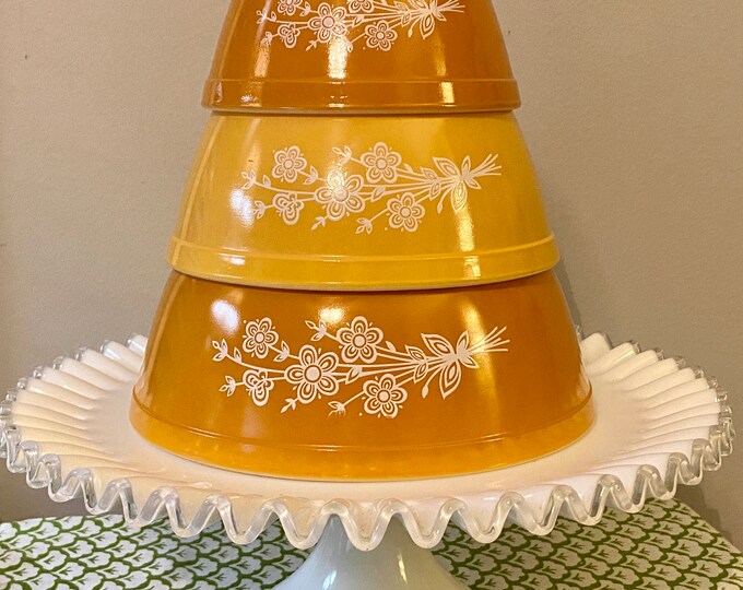 Pyrex Butterfly Gold Redesign Mixing Bowl Set of 3 / 401, 402, 403 - Etsy