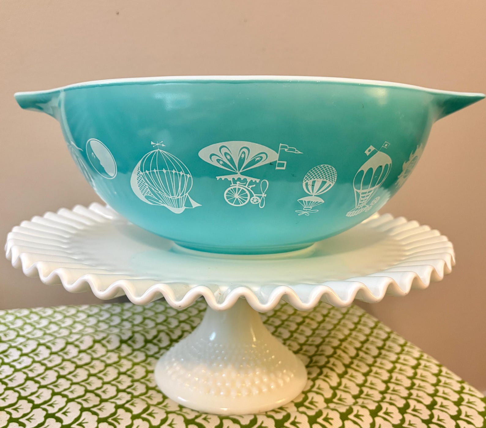 Vintage Pyrex Hot Air Balloons Promotional Cinderella Bowl #444 - Etsy