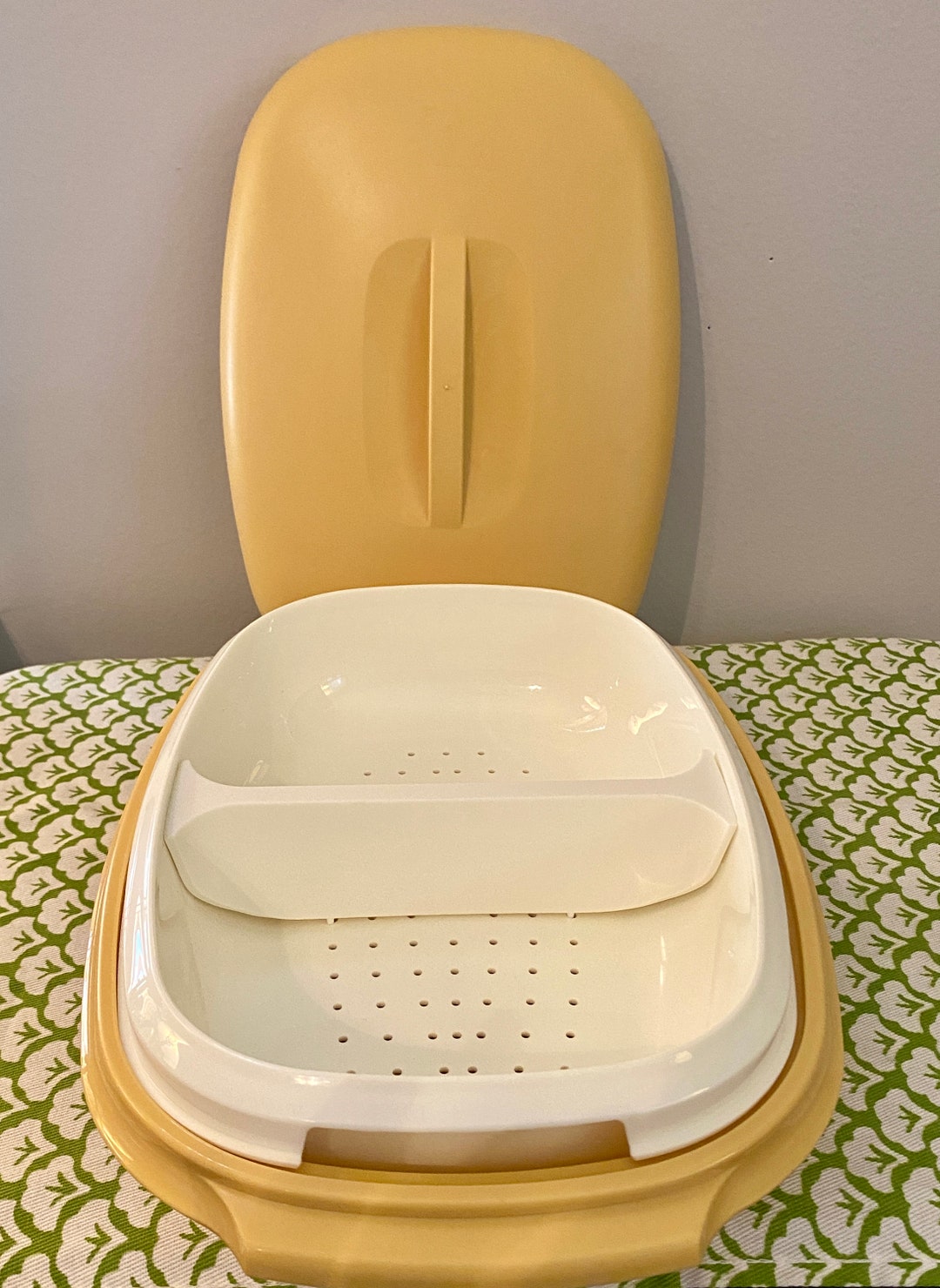 Vintage Tupperware Harvest Gold 4 Piece Oval Microwave Steamer #1273 - Etsy