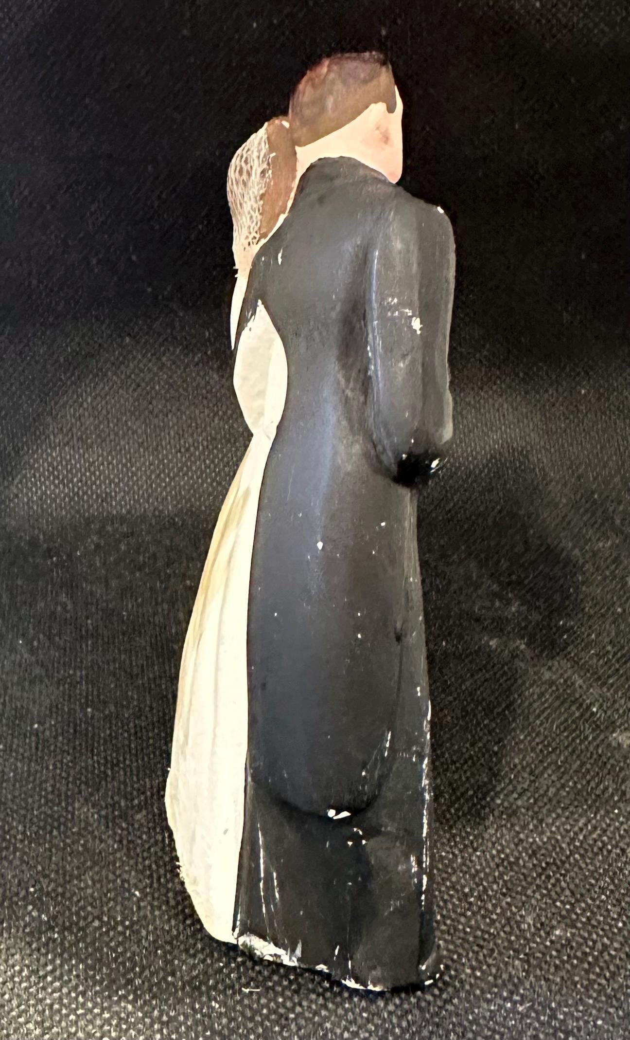 Vintage Bride N Groom Cake Topper 1950's, Hand Painted, Japan W Gloves ...