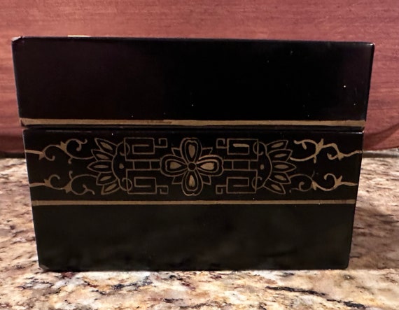 Vintage Asian Lacquer Box With Mother-Of-Pearl? and M… - Gem