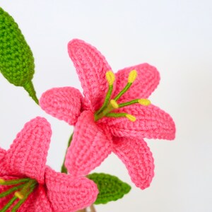 Crochet LILY Pattern PDF. Crochet Flowers. Lily With Leaves. Amigurumi ...