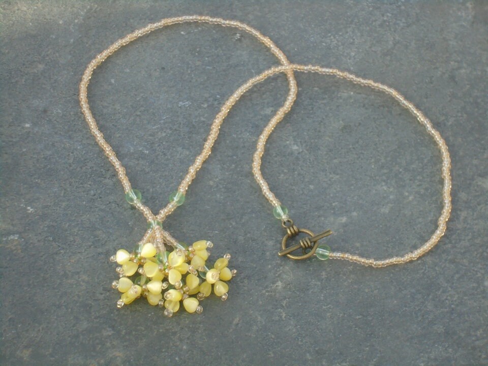 Primrose Posy Necklace, in Czech Seed Beads With Crystal Glass Round ...