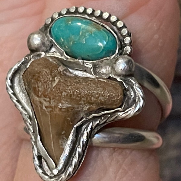 Shark Tooth Ring - Etsy