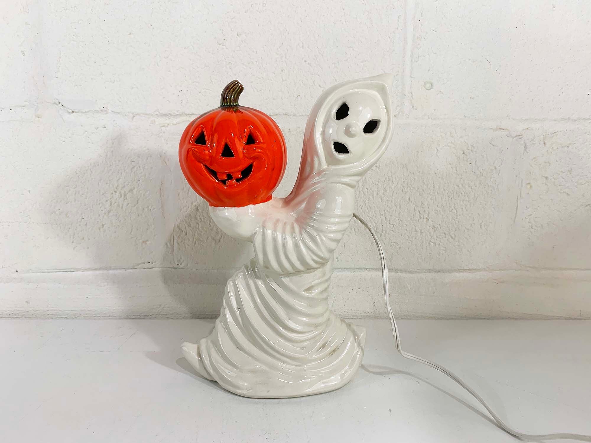 Halloween Ceramic Ghost Holding Pumpkin Jack O Lantern 12” Vintage ... Halloween Ceramic Ghost Holding Pumpkin Jack O Lantern 12” Vintage ...