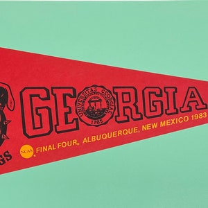 1983 Vintage Georgia Bulldogs College University Pennant Flag Banner ...