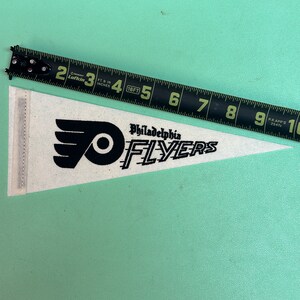 Vintage Philadelphia Flyers NHL Hockey MINI Pennant Flag Banner 4x9.75 ...