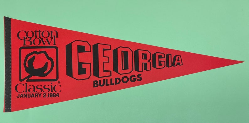 1984 Vintage Georgia Bulldogs College University Pennant Flag Banner ...