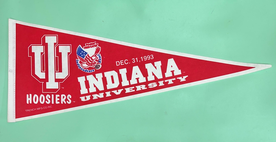1993 Vintage Indiana Hoosiers University Pennant 12x30 Football Bowl IU ...