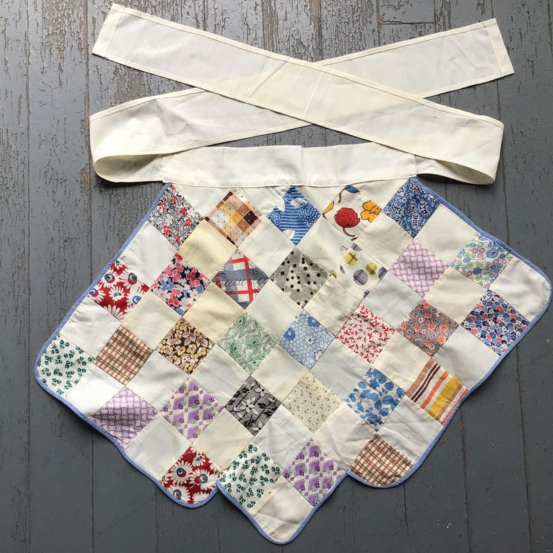 Old Fashioned Apron - Etsy
