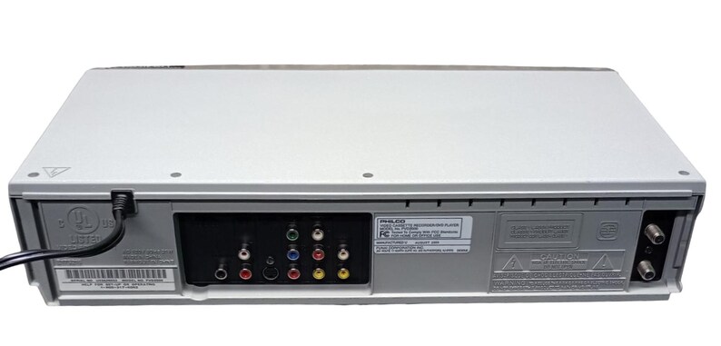 Brand New Philco PVD2000 DVD/VCR Combo Player W/ Original Accessories ...