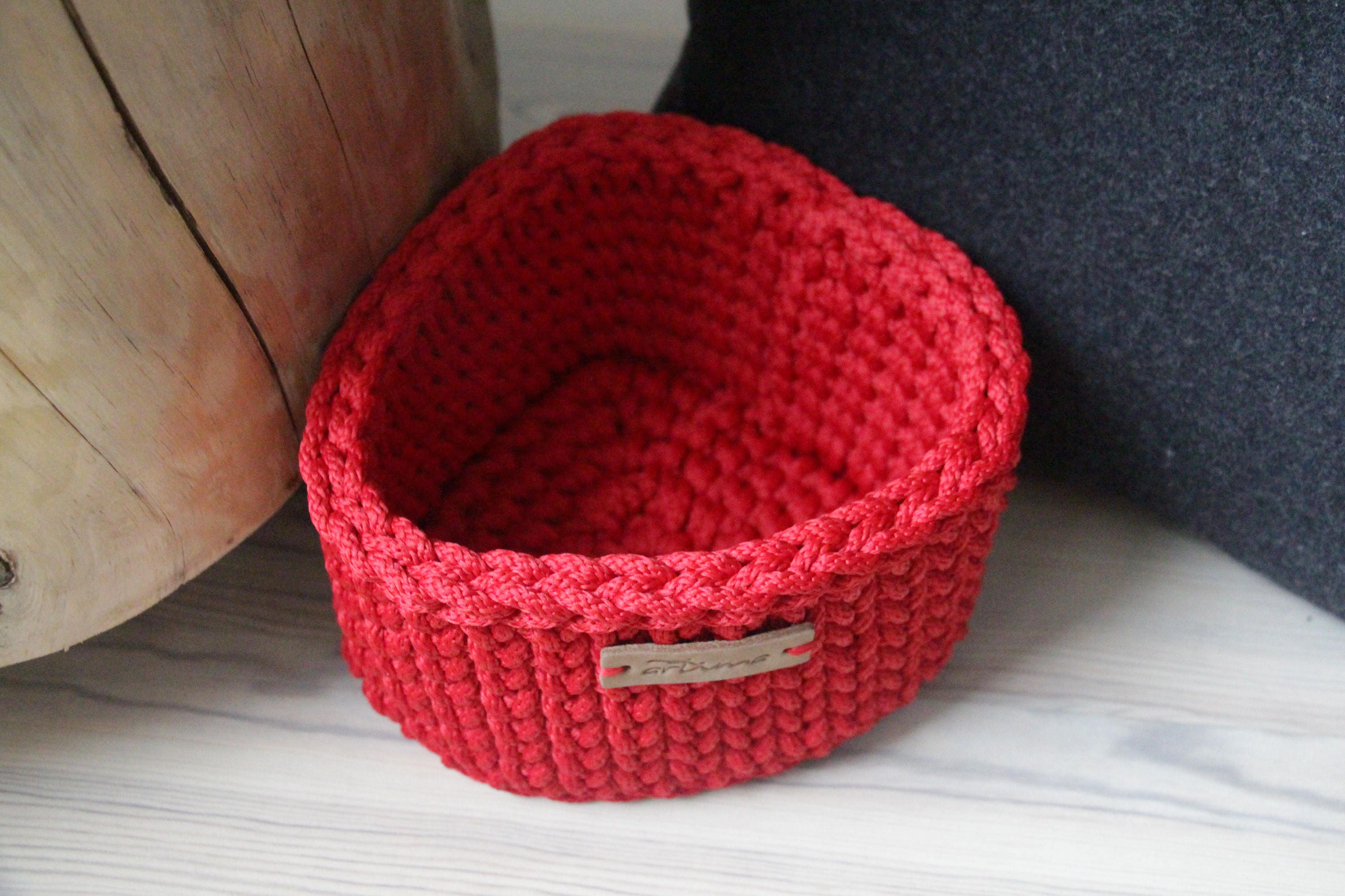 Red Small Triangle Basket/crochet Christmas - Etsy