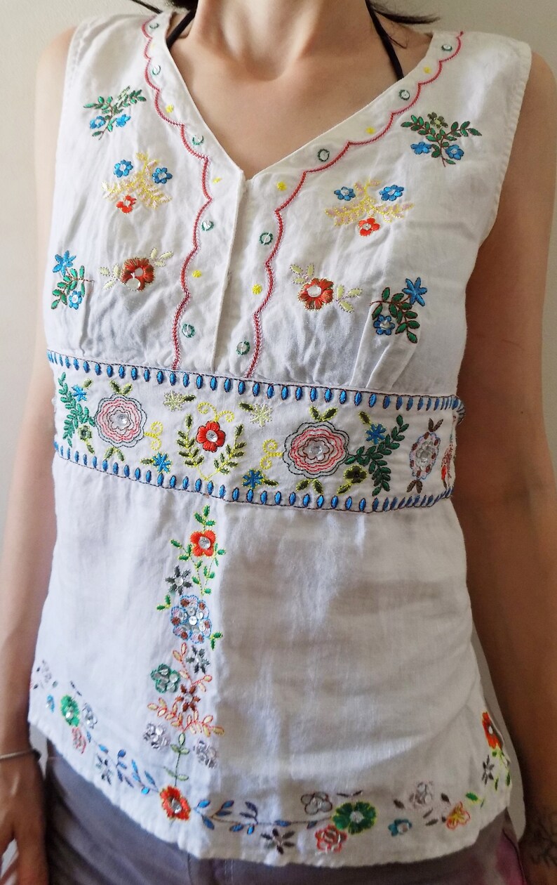 Vintage Slavic Embroidery Floral Folk Shirt - Etsy