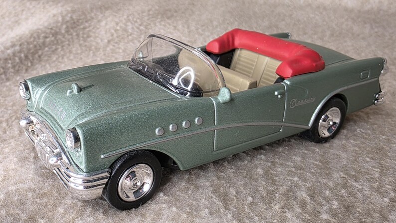 Lot of 5 Vintage Diecast Classic Cars 1:43 Scale Buick, Ford ...