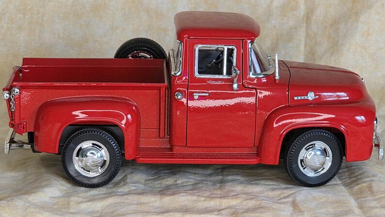 Red ‘ 53 Ford F-100 Pickup Truck 1/18 Scale Diecast Model Car MIRA ...