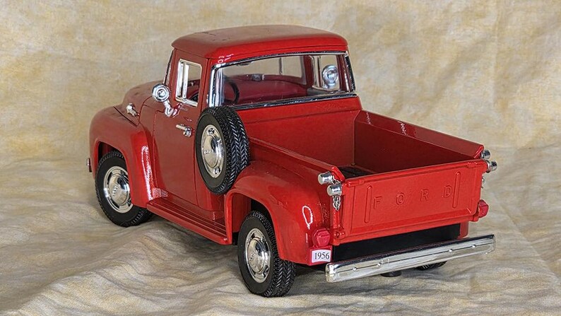 Red ‘ 53 Ford F-100 Pickup Truck 1/18 Scale Diecast Model Car MIRA ...