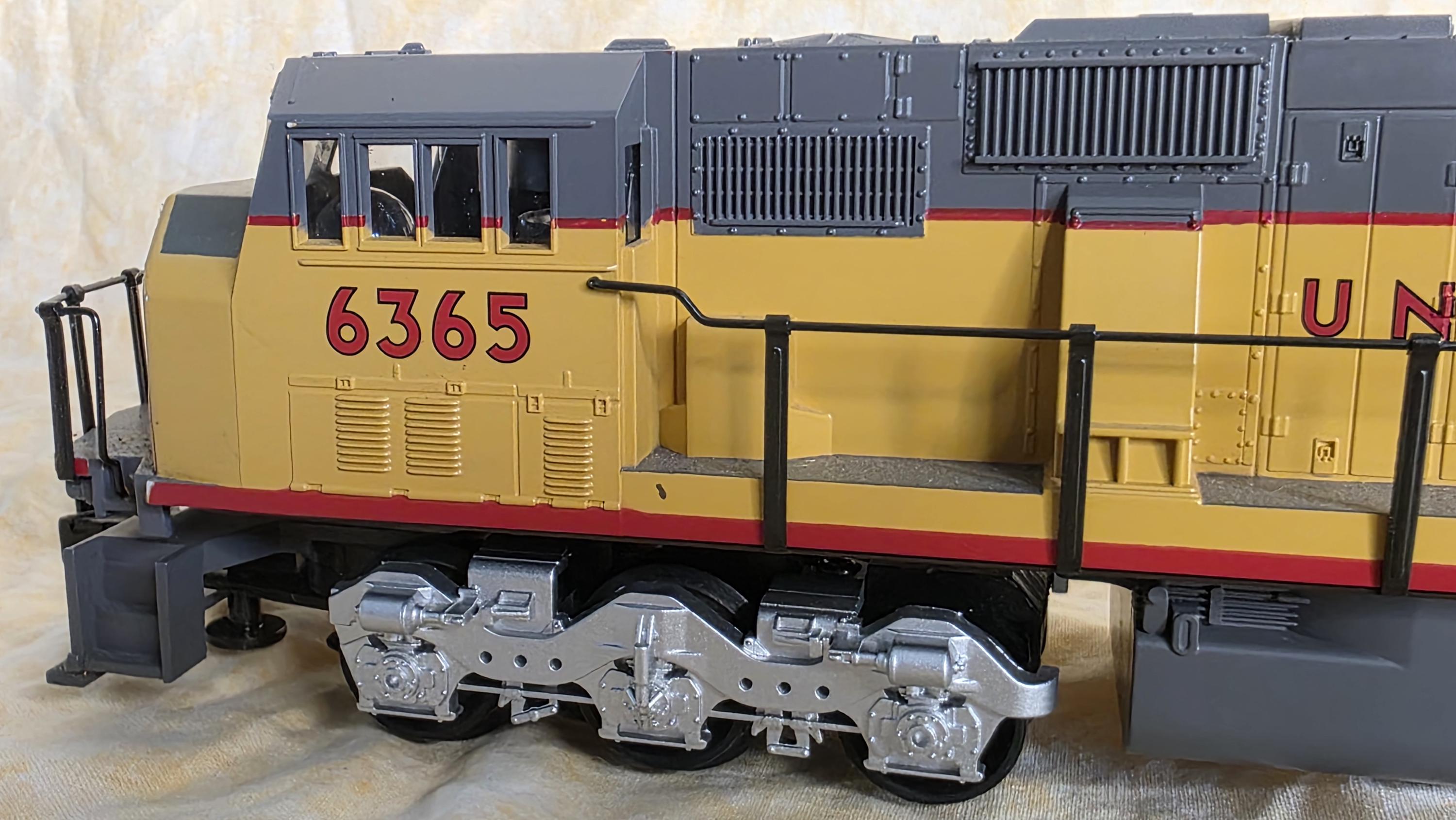 MTH Railking Electric Freight Train O-scale Union Pacific EMD SD60M ...