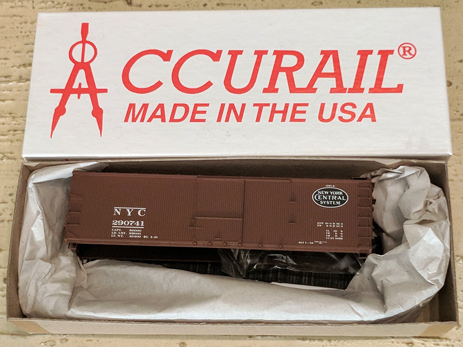 Accurail HO Model Railroad RXR Rail Road Box Car N.Y. Central Original ...