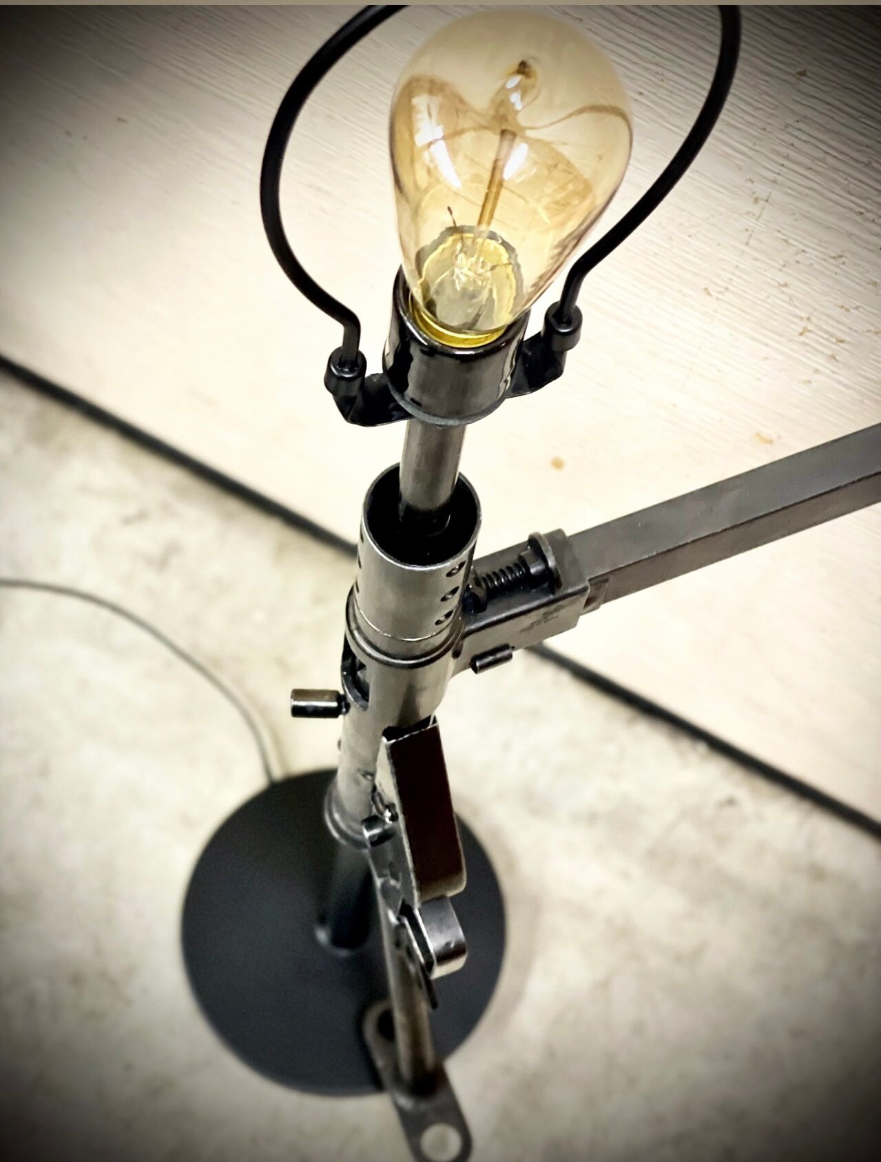 British Sten Gun Table Lamp - Etsy