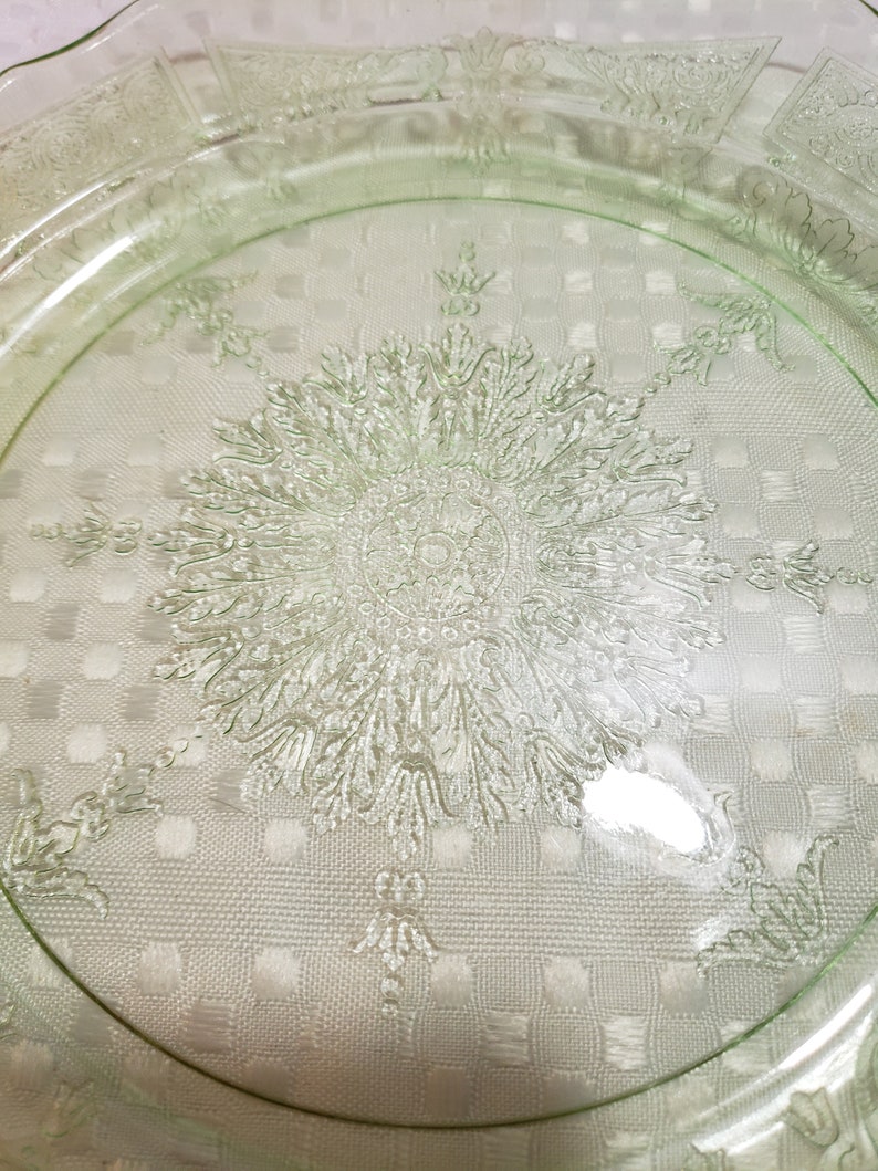 Princess Pattern , Uranium, Petroleum Jelly, by Hocking Glass Co, Green ...