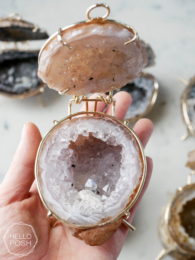 Geode Ring Box Selected at RANDOM. 1 Geode Jewelry Holder. - Etsy