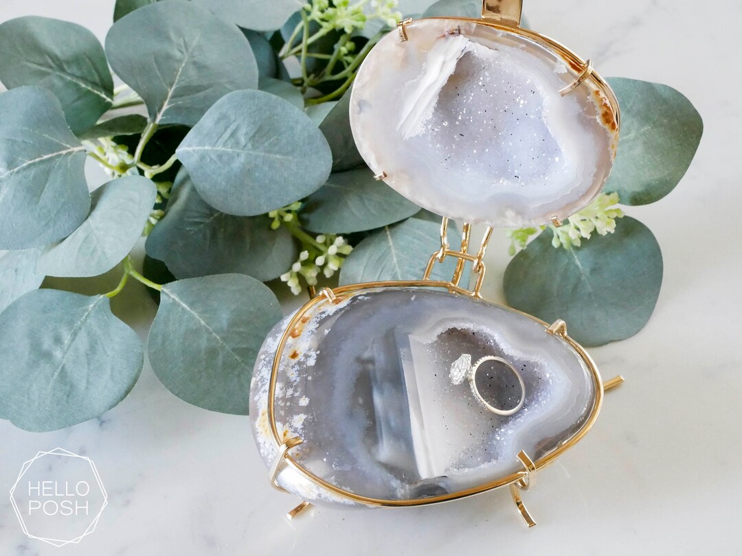 XL Light Gray Geode Ring Box. Natural Geode Jewelry Box With Gold Stand ...