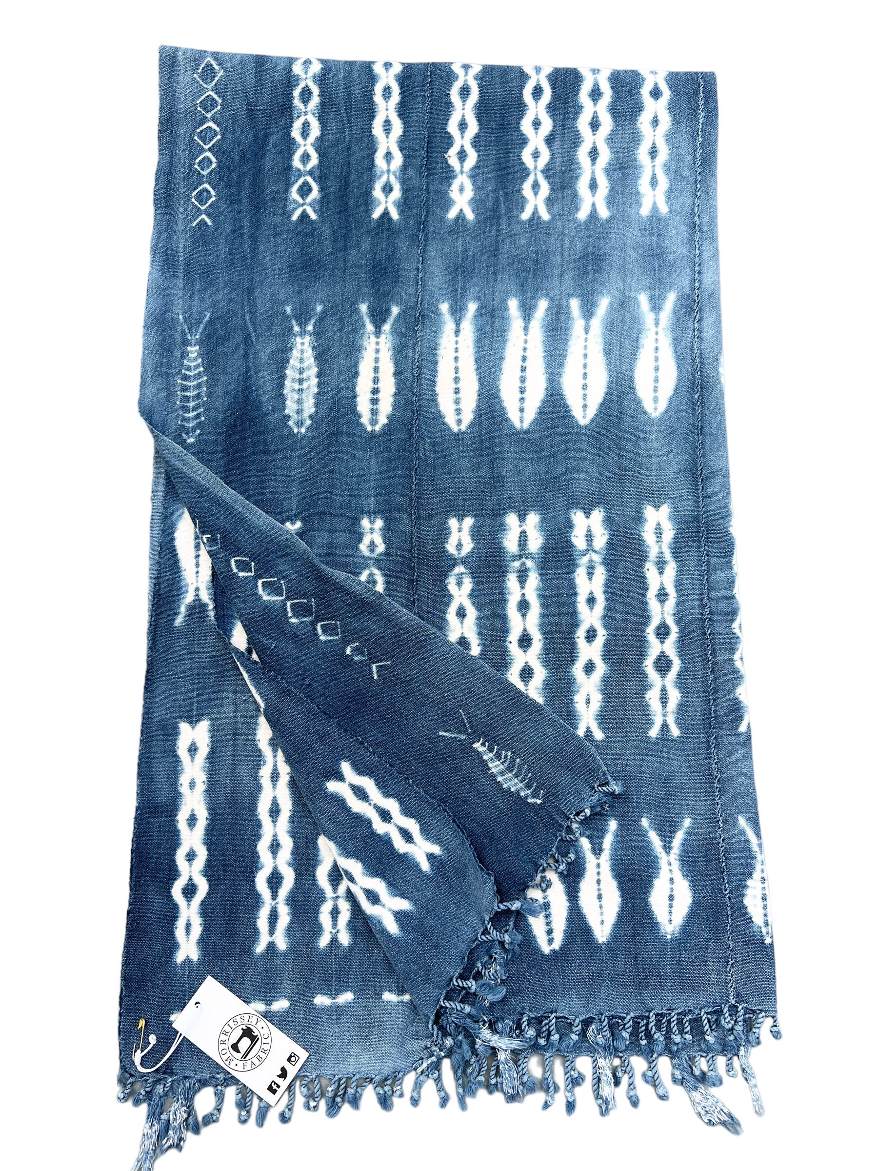 Vintage Shibori, tie dyed Fish indigo mudcloth, African textile with ...
