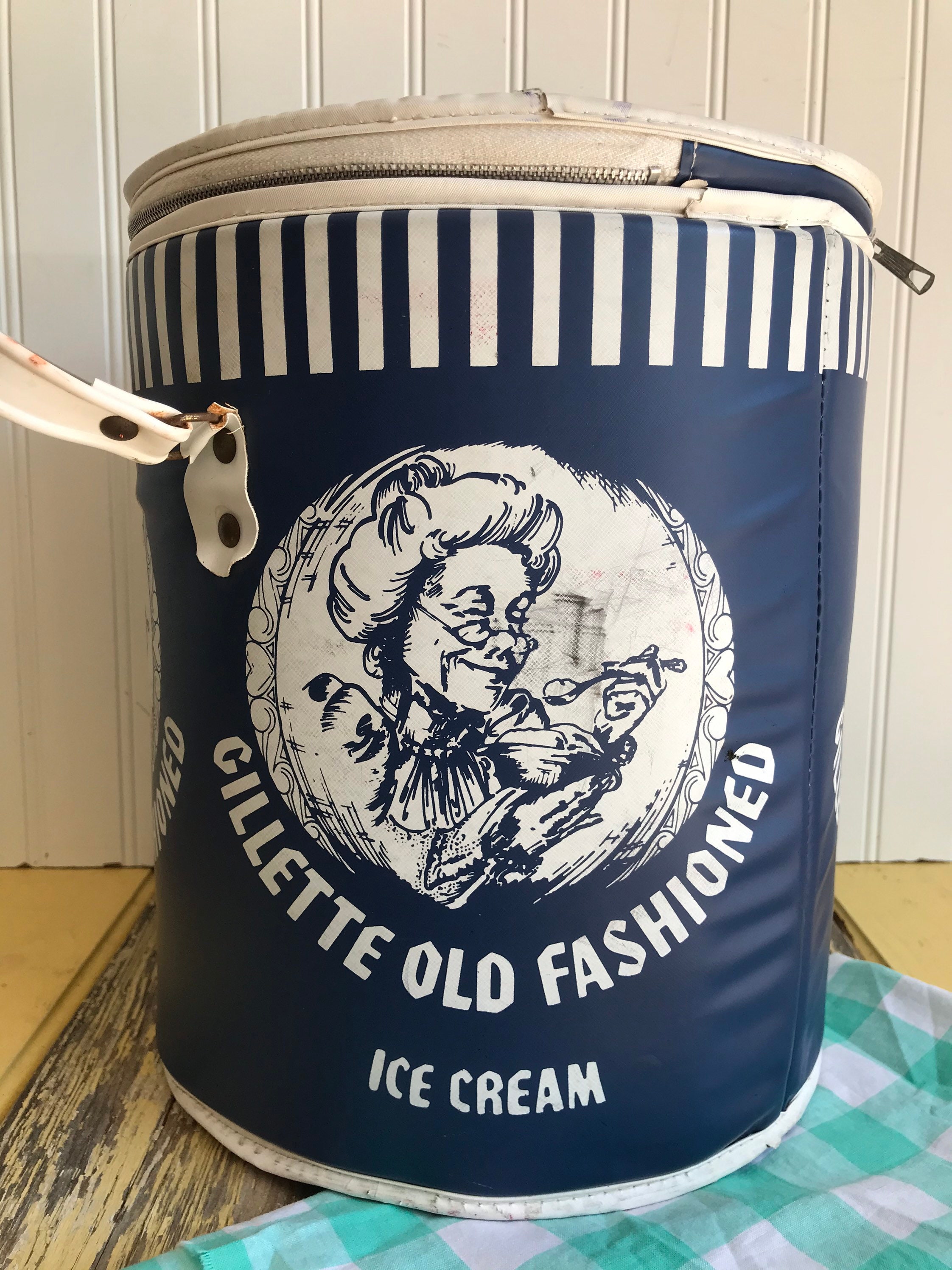 Gillette Old Fashioned Ice Cream Zip Top Cooler - Etsy