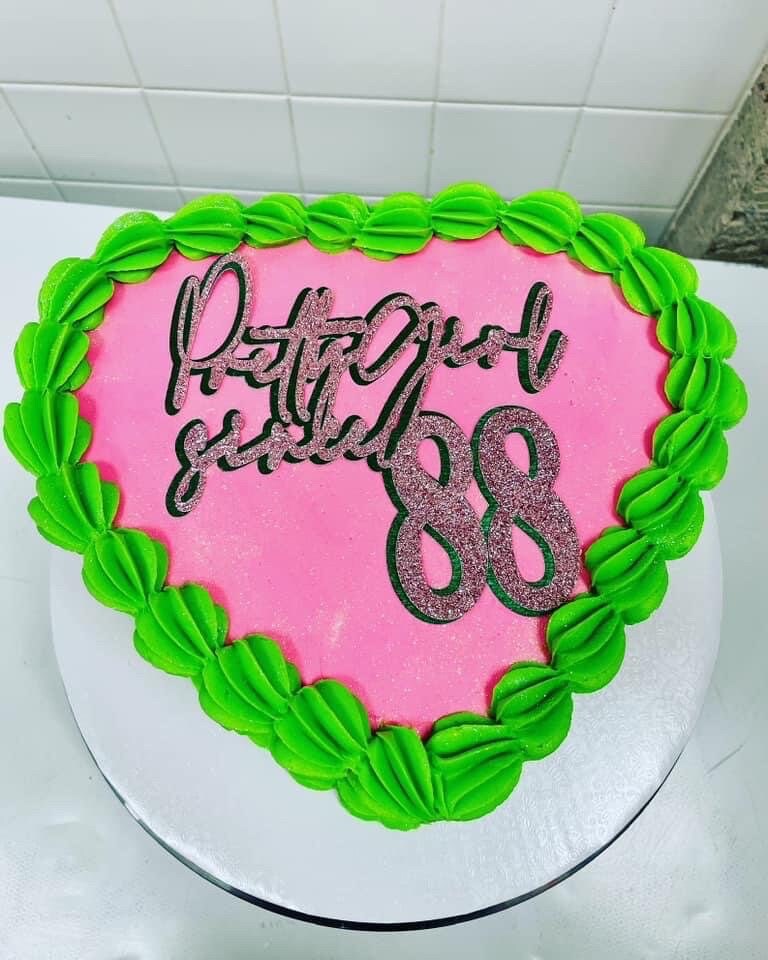 Flat Cake Topper/ Heart Cake - Etsy