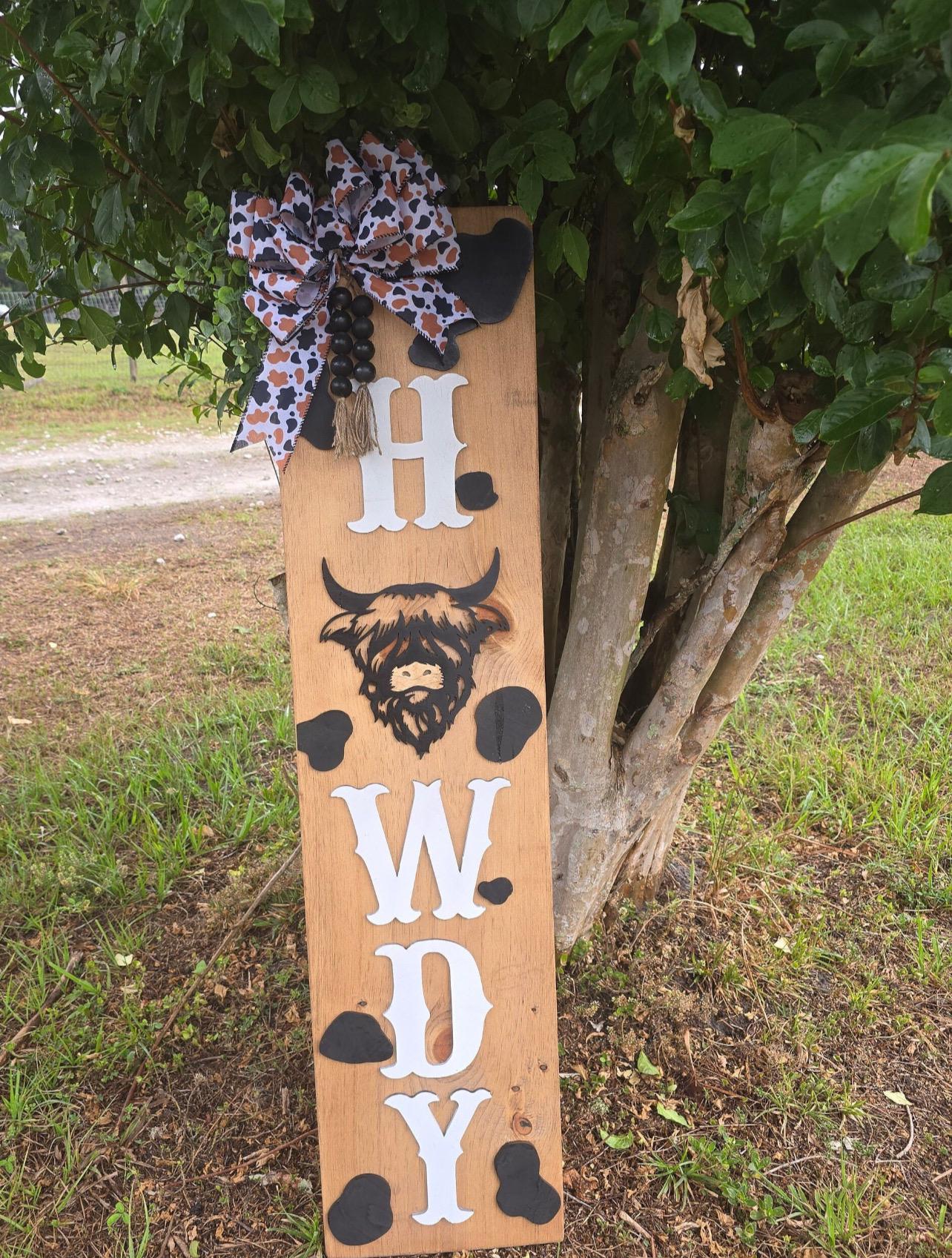 Personalized Cow Porch Leaner, Rustic Farmhouse Decor - Etsy