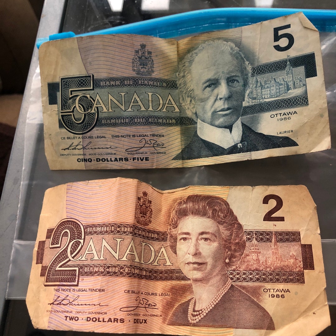 Canadian Paper Bills 1956 a 5 and 2 - Etsy