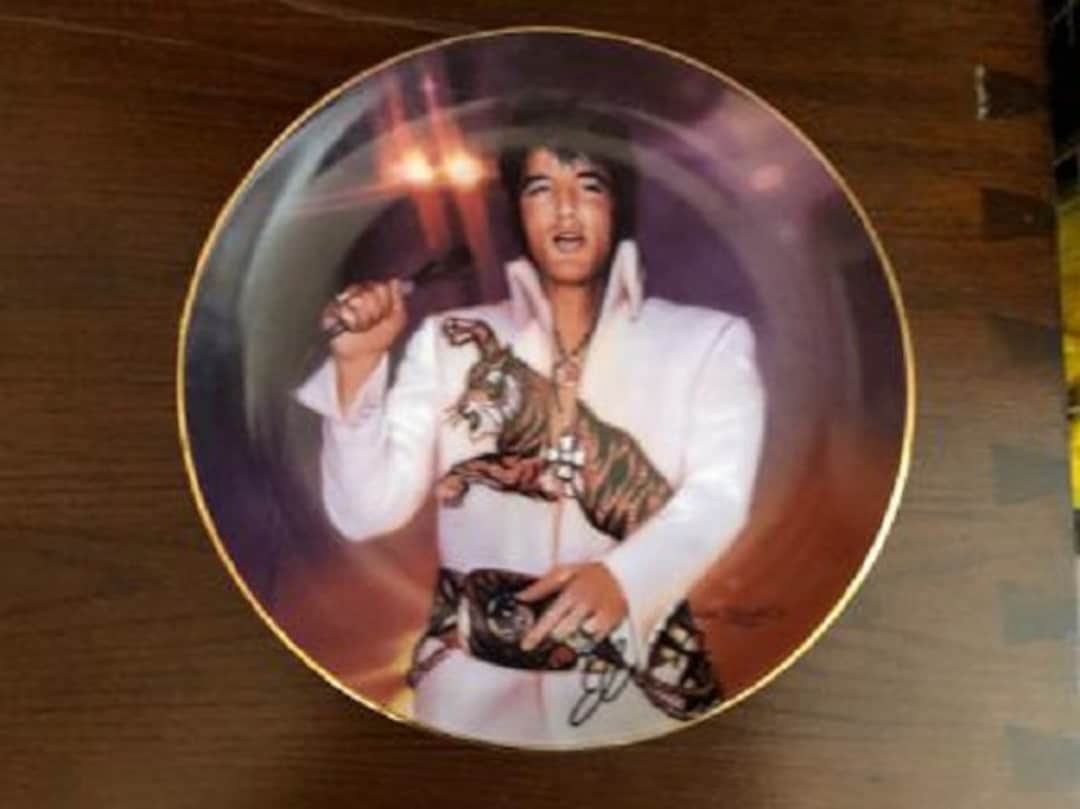 Remembering Elvis Superstar Collector Plate - Etsy
