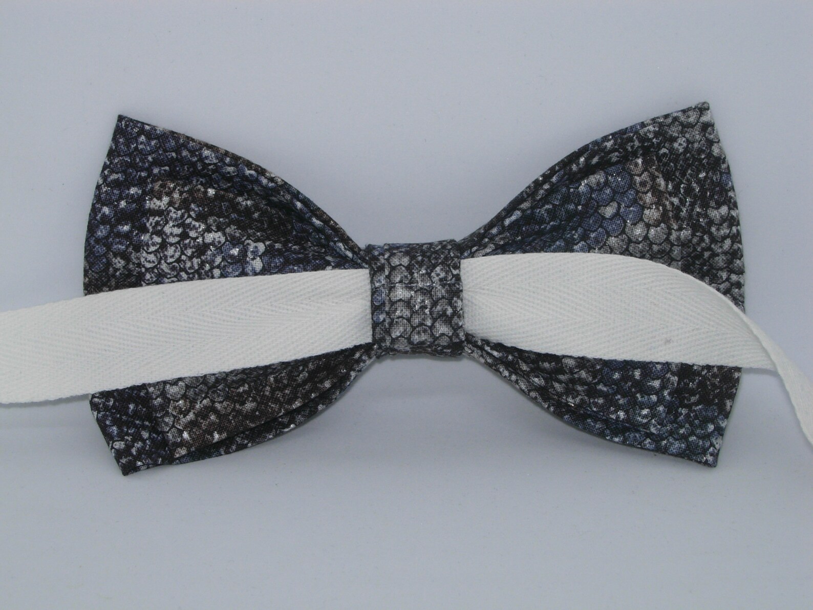 Snake Skin Bow Tie, Small Snake Skin Scales, Taupe, Black & Gray, Self ...