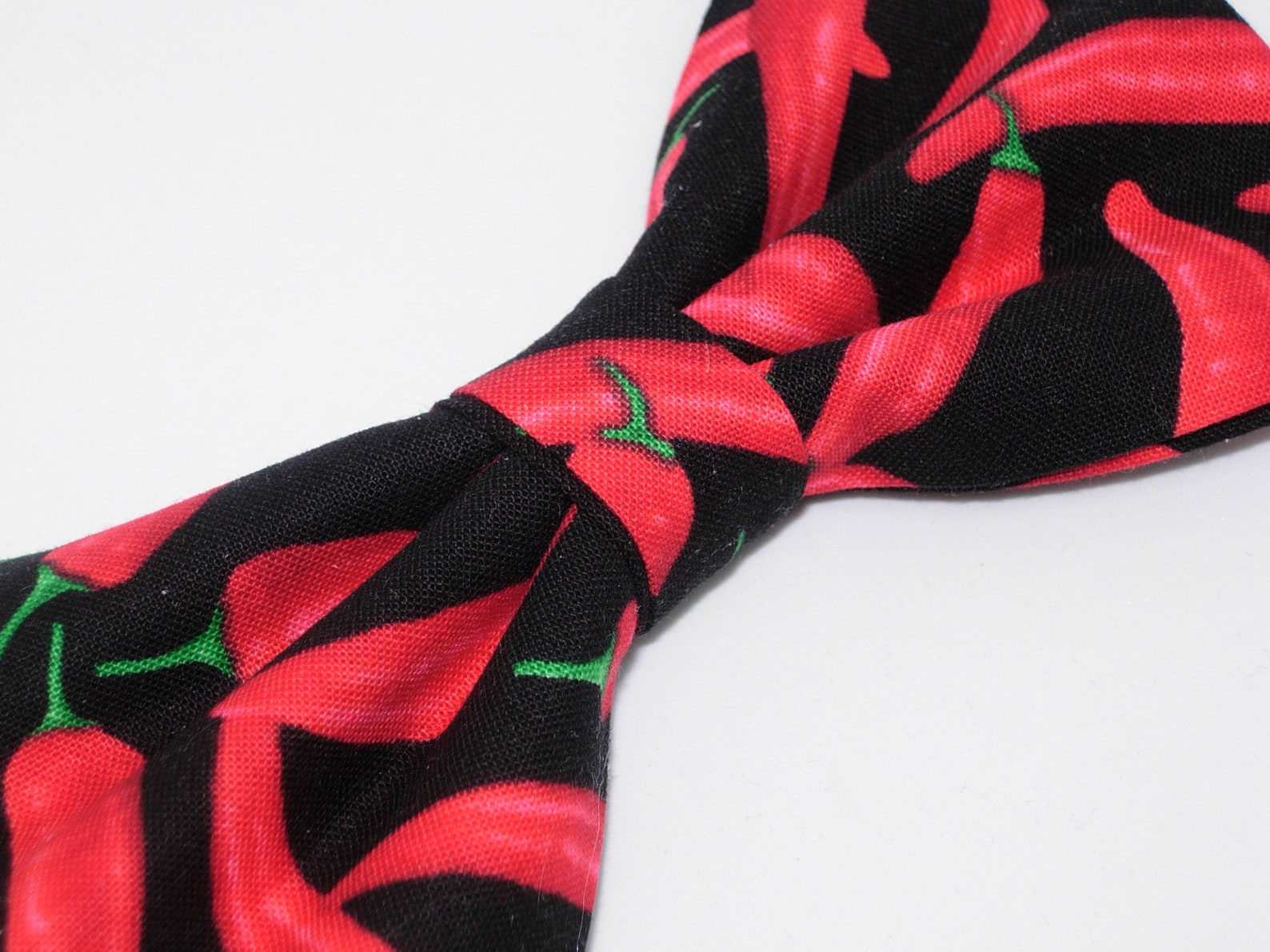 Red Chili Pepper Bow Tie | Self-tie or Pre-tied Cotton, Men, Boys, Pre ...