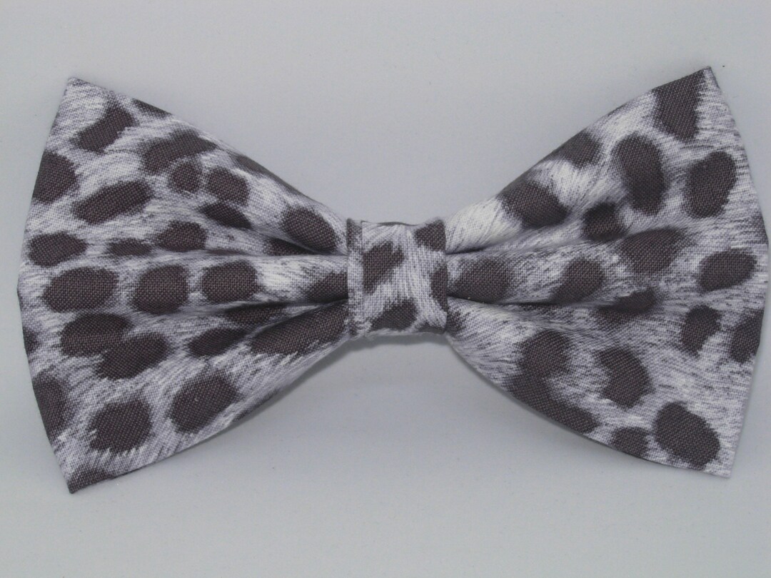 Snow Leopard Bow Tie, Black Leopard Spots on White, Pre-tied Bow Tie ...