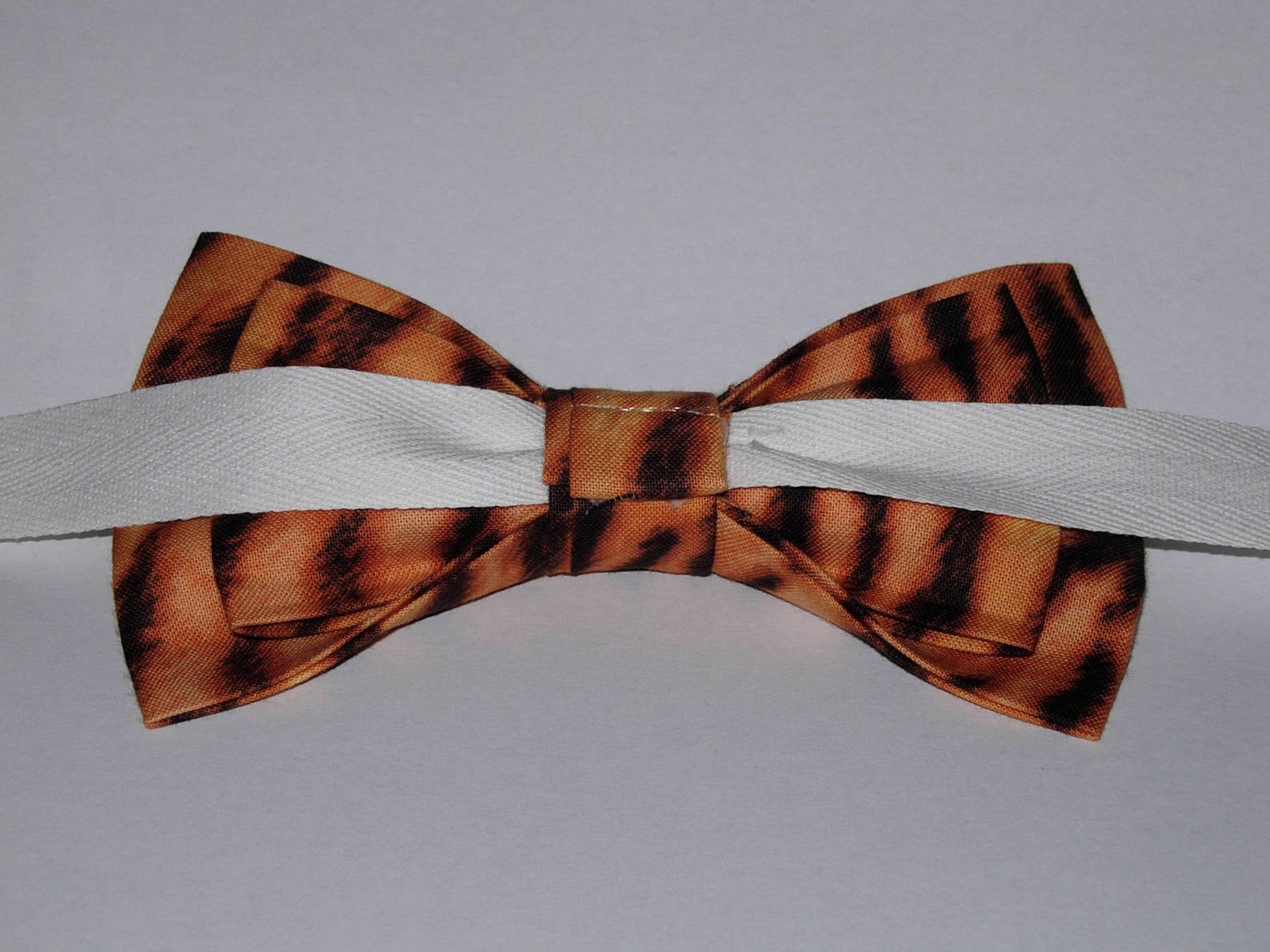 Tiger Print Bow Tie Furry Looking Tiger Stripes Self-tie or - Etsy