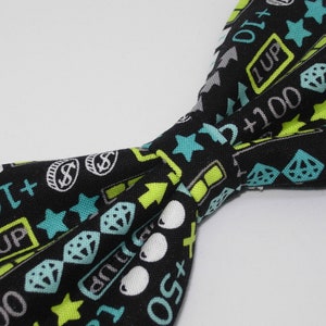 Gamer Bow Tie | Video Game Icons & Tokens | Pre-tied Bow Tie | Classic ...