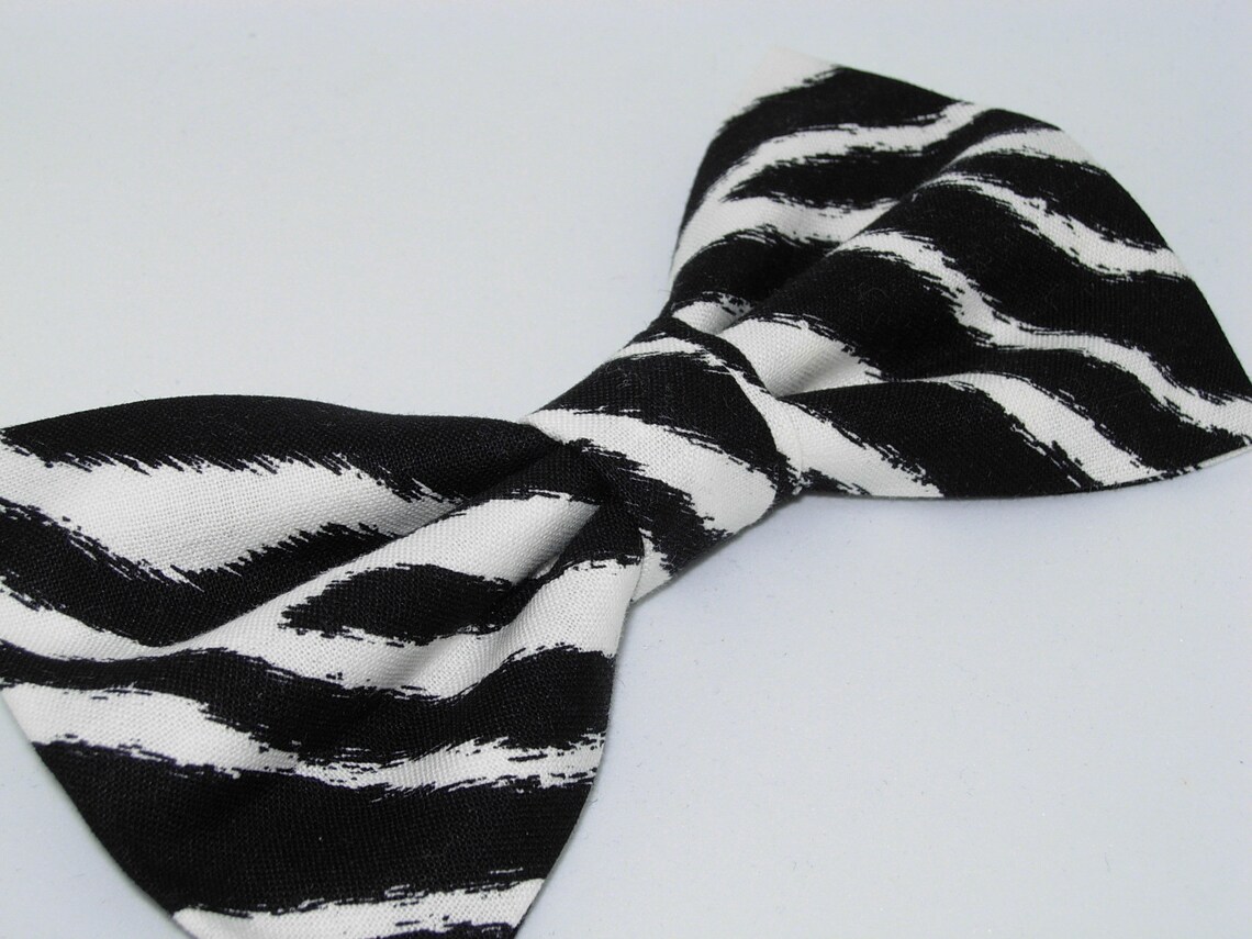 Zebra Print Bow Tie Black & White Zebra Stripes Self-tie or | Etsy