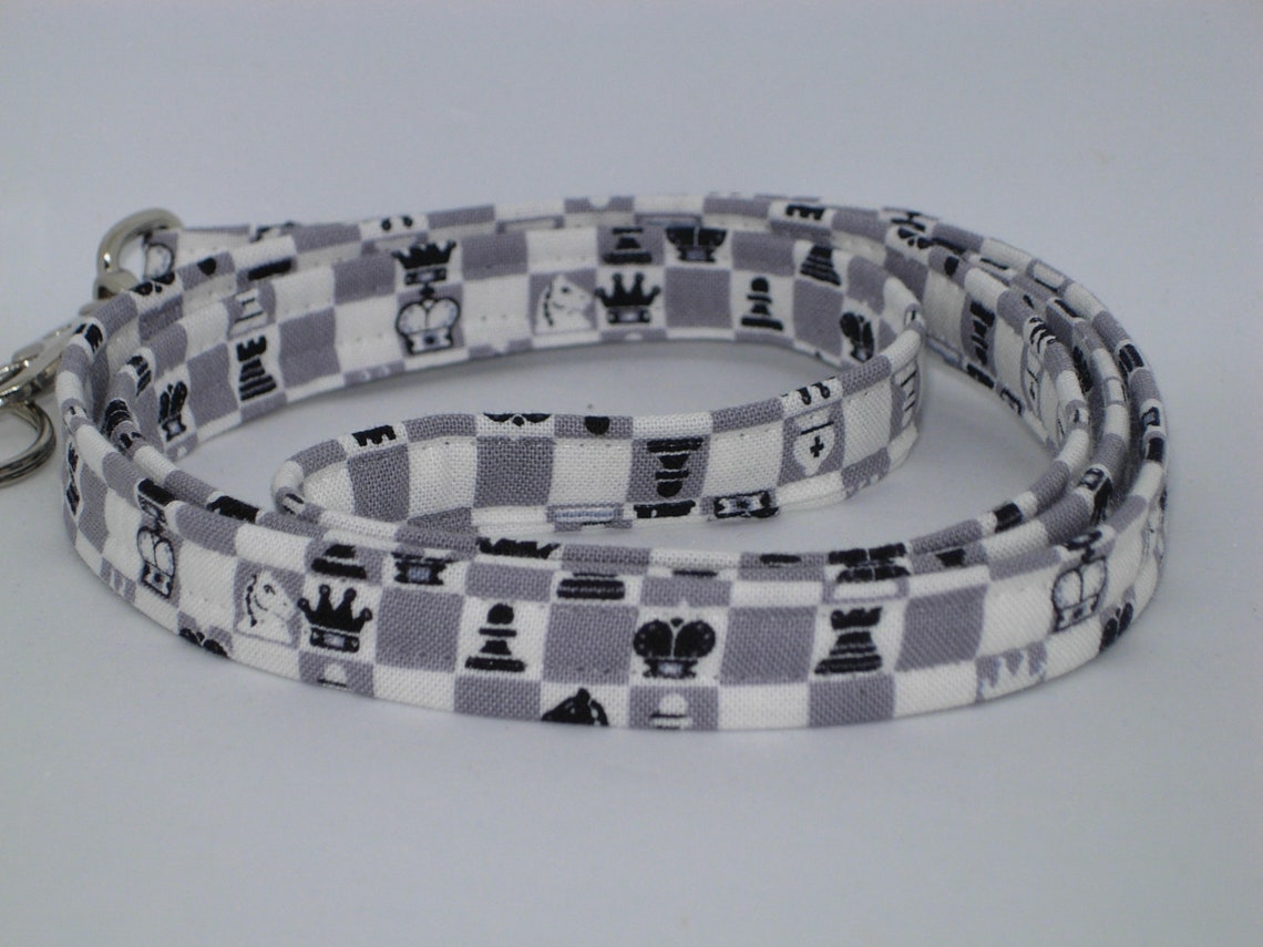 Chess Master Lanyard, Chess Game Key Chain, Cell Phone Wristlet ...