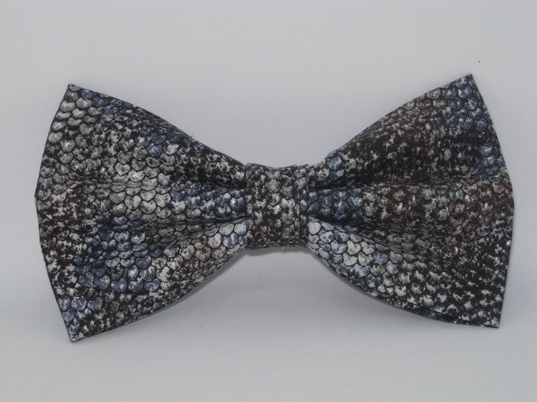 Snake Skin Bow Tie, Small Snake Scales, Taupe Black & Gray, Pre-tied ...