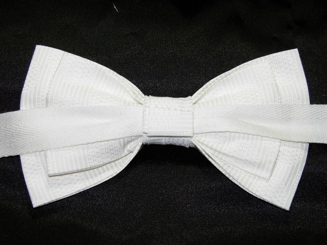 White Bow Ties | Snow White | Pre-tied Bow Tie | Plain White Bow Ties ...