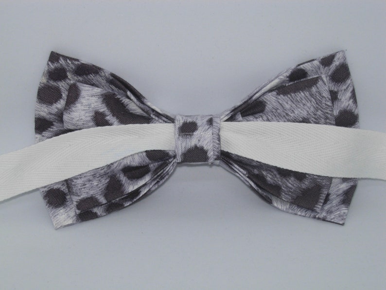 Snow Leopard Bow Tie, Black Leopard Spots on White, Pre-tied Bow Tie ...