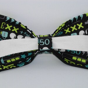 Gamer Bow Tie | Video Game Icons & Tokens | Pre-tied Bow Tie | Classic ...